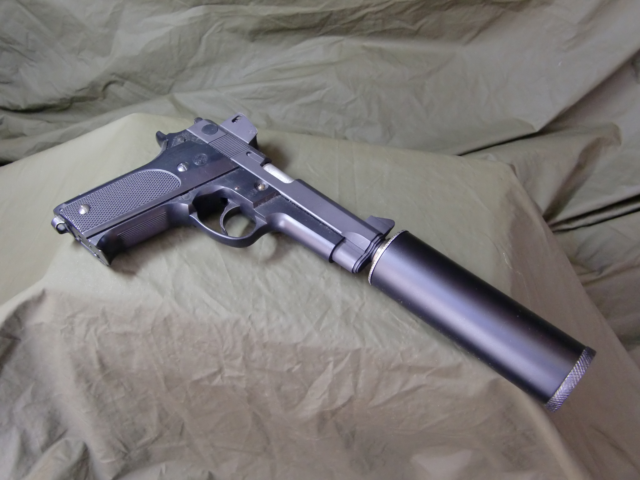 Wallpaper Gun, Handgun, Firearm, Trigger, Gun Barrel, Background ...