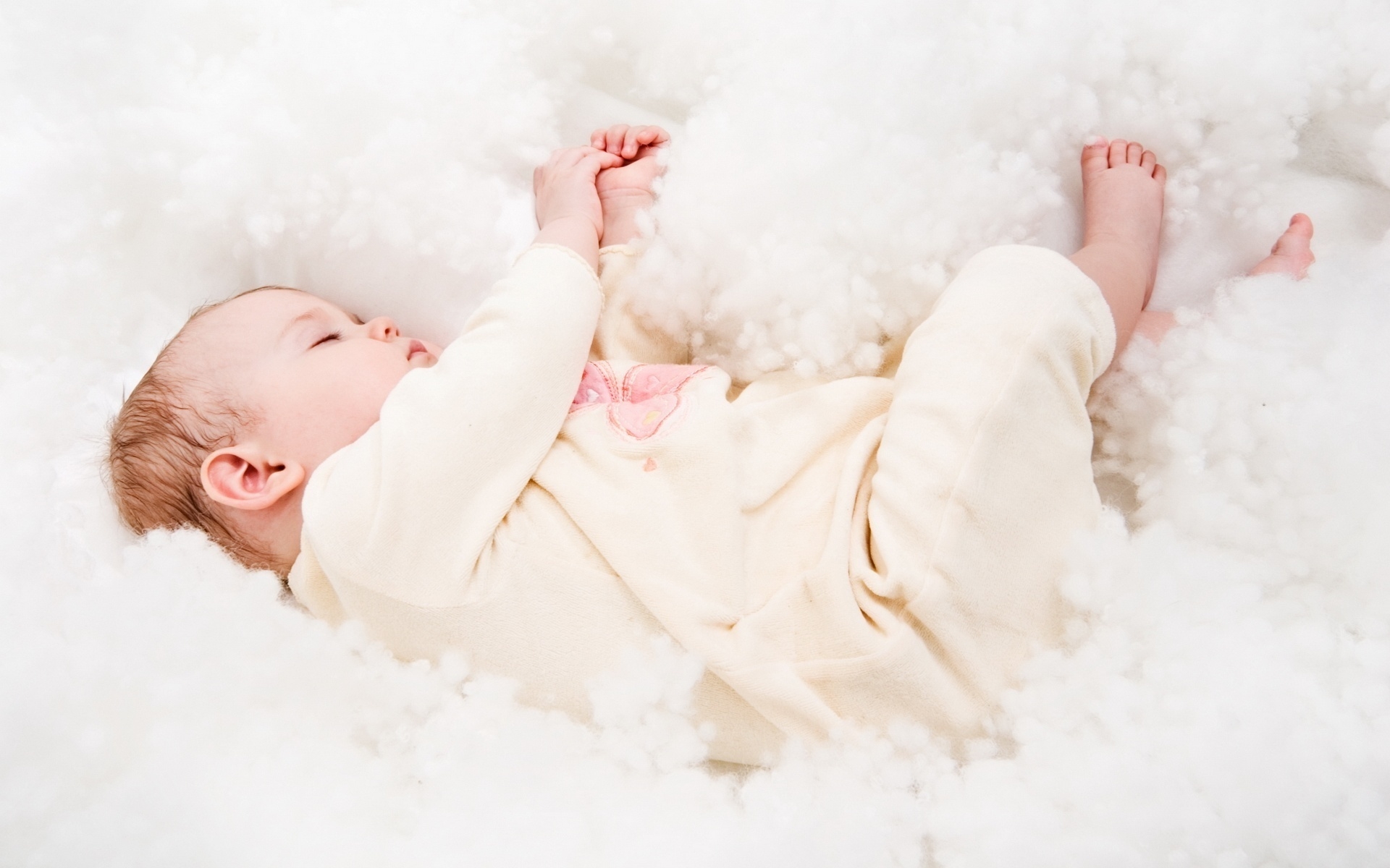 Wallpaper Infant, Child, Bed, Girl, Background - Download Free Image