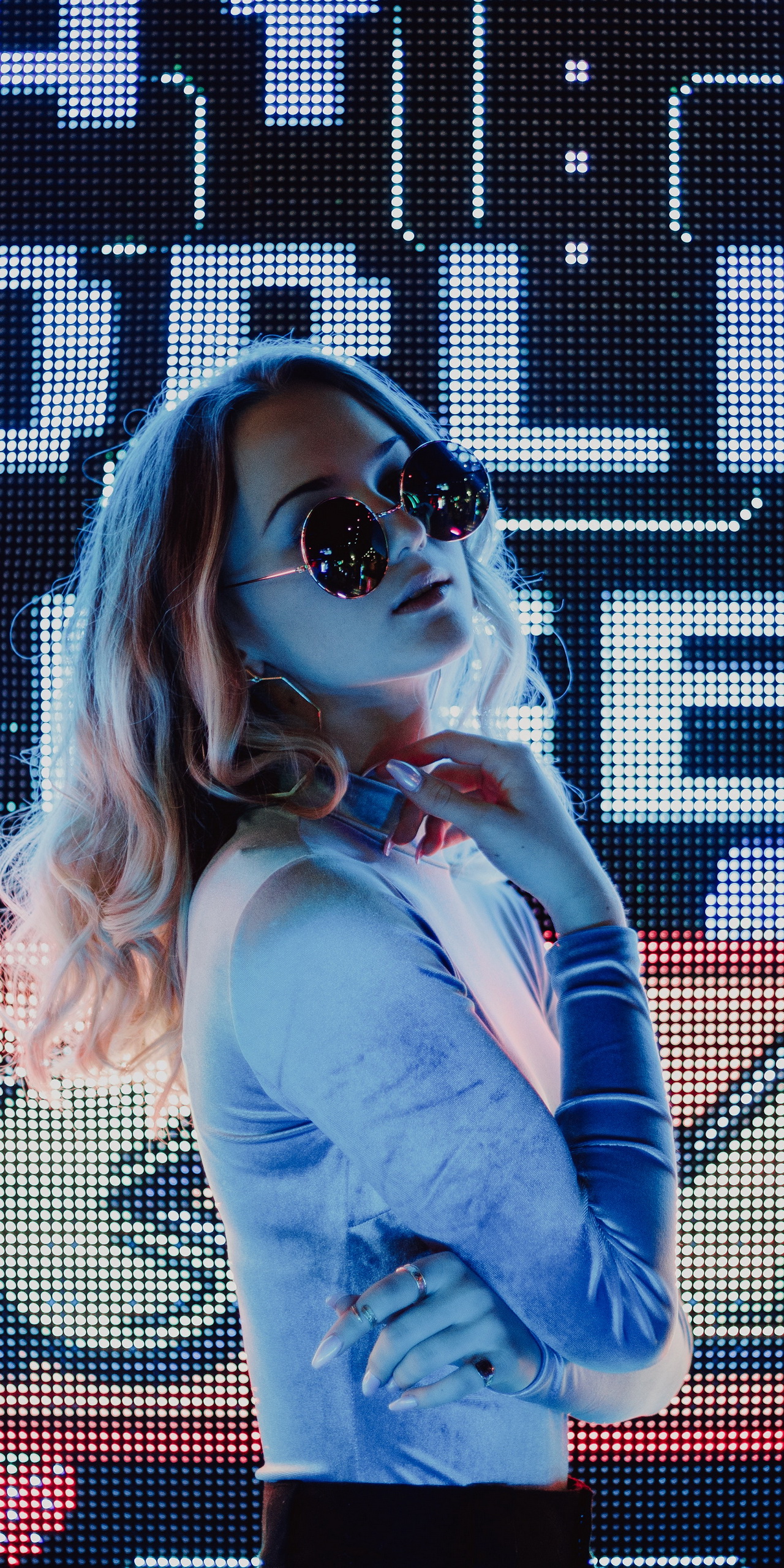 Electronic Music Wallpaper Girl