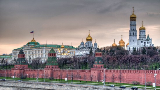 red square wallpaper